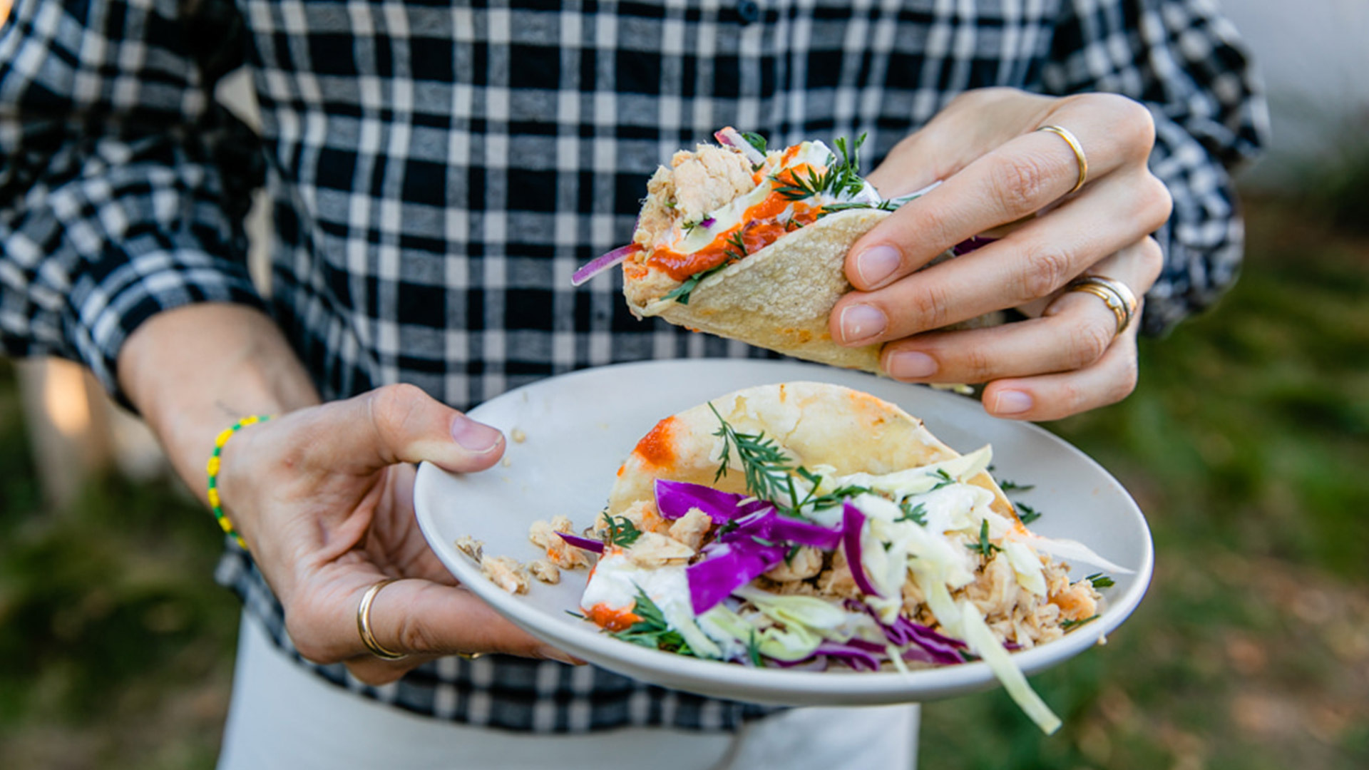 Sesame Salmon Tacos - Bumble Bee Seafood